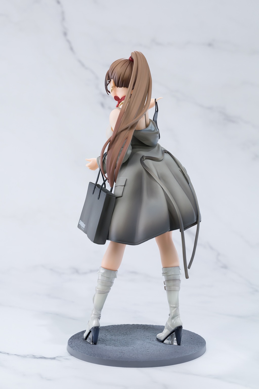 APEX「XIAMI 4周年記念フィギュア -初めまして- グレーVer. 」フィギュアレビュー | fig-memo（R18）